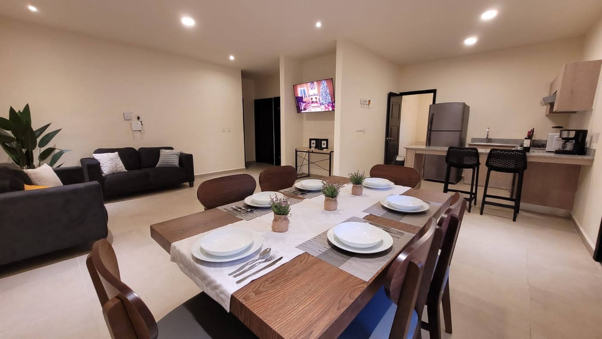 Apartamento De Lujo Y Espacioso En Pdc A 3 Km De La Playa - Playa del Carmen