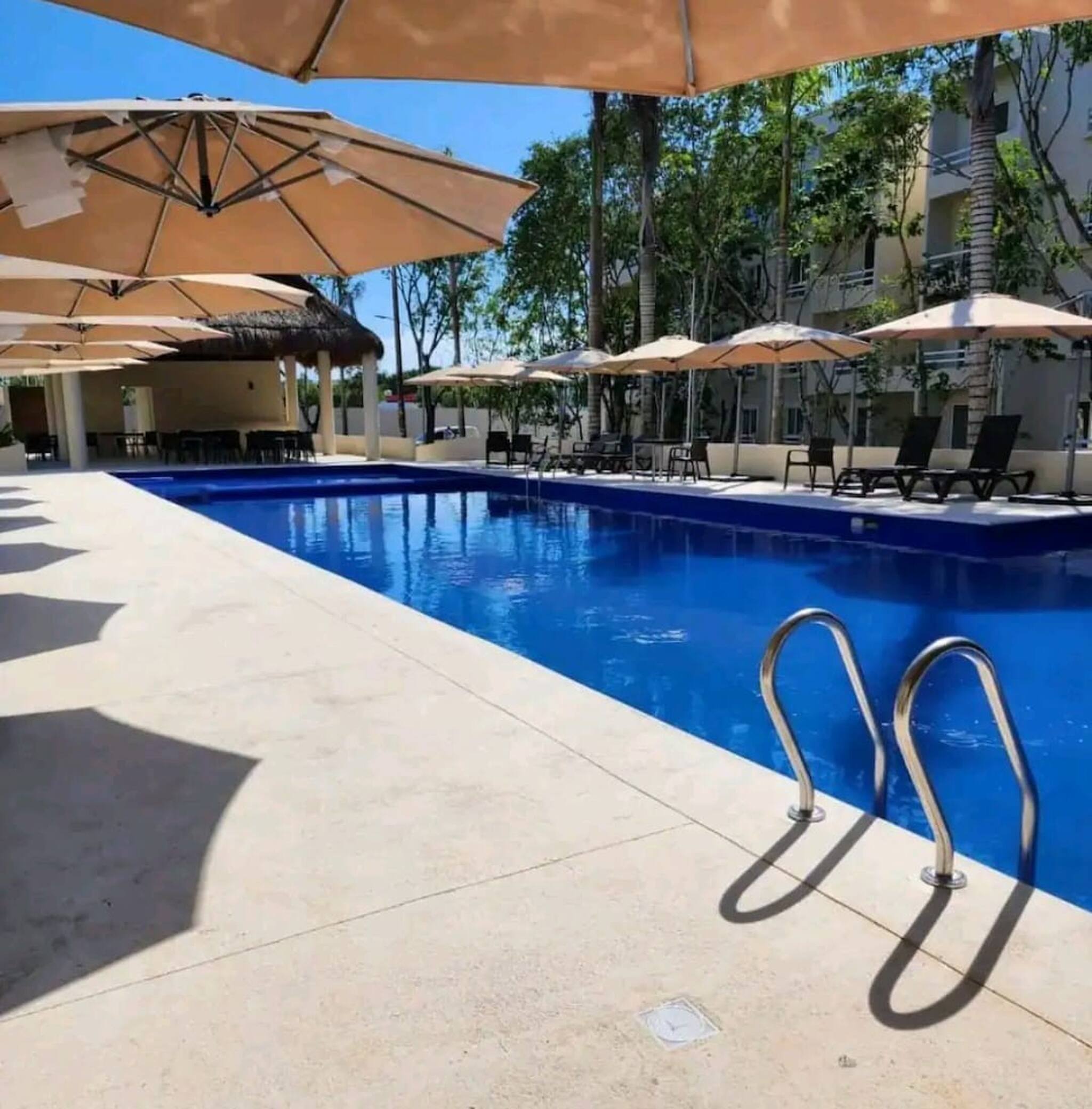 Moderno Departamento Vacacional En Playa - Cozumel