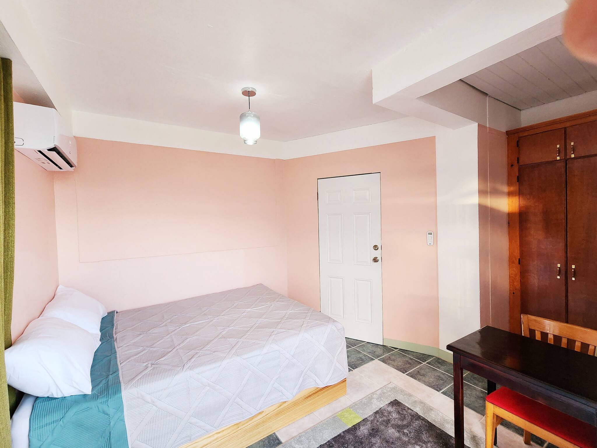C & M Suites – Votre Havre De Paix En Ville - Dominique