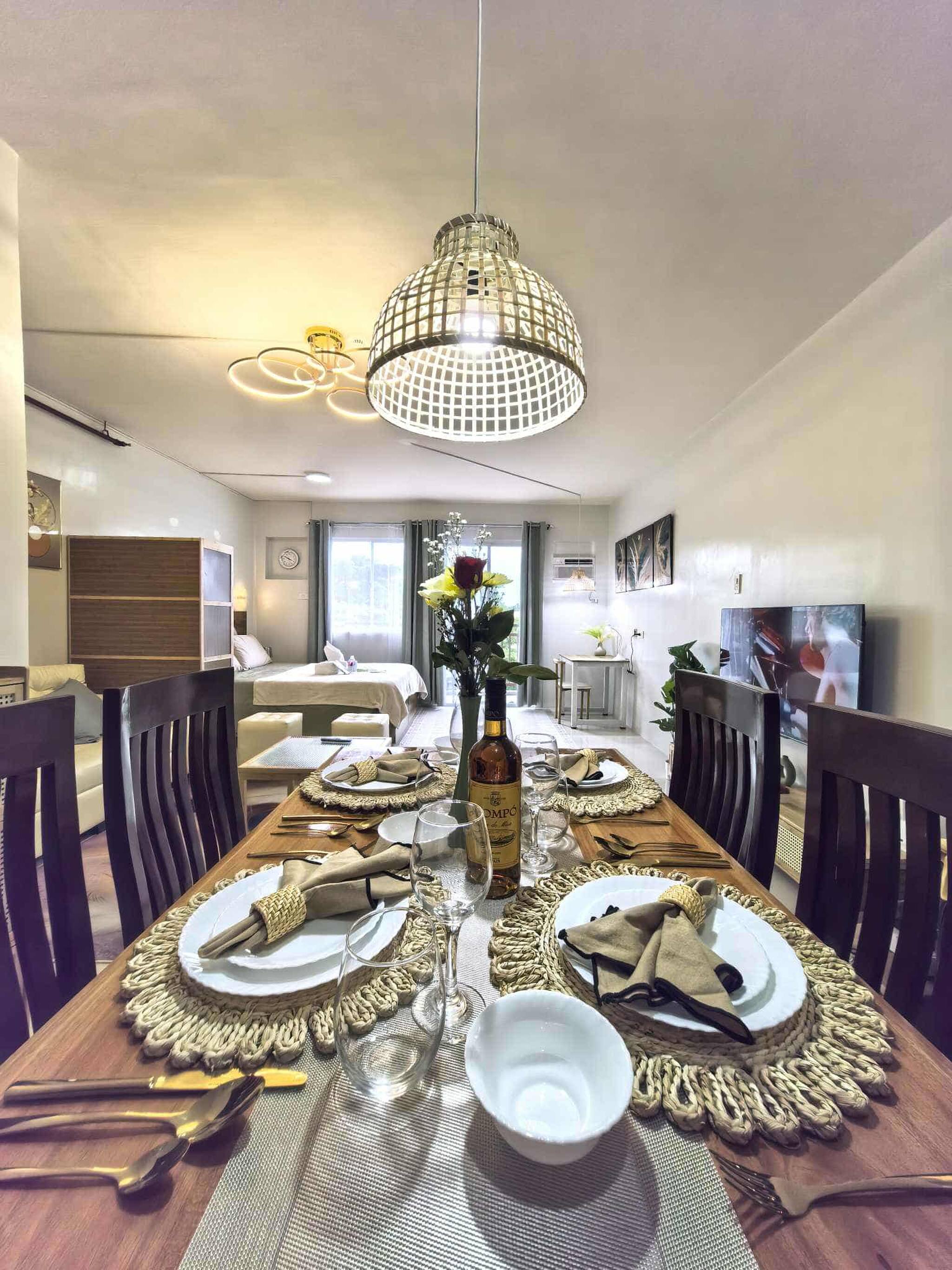 Cozy Studio With Balcony In Palawan Smart Lock, Near Airport, Netflix, Free Wifi - Puerto Princesa