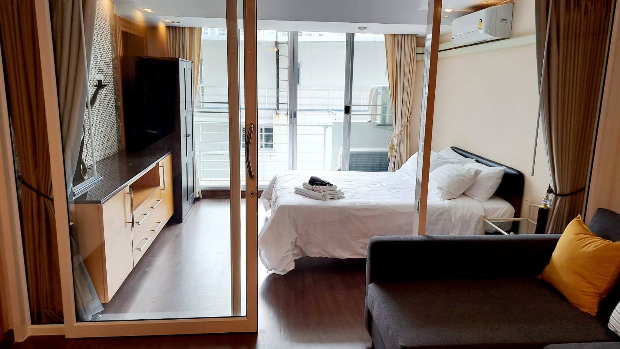 Short-term Rental Allowed - 6d Downtown Bkk Serviced Apartment - Bangkok