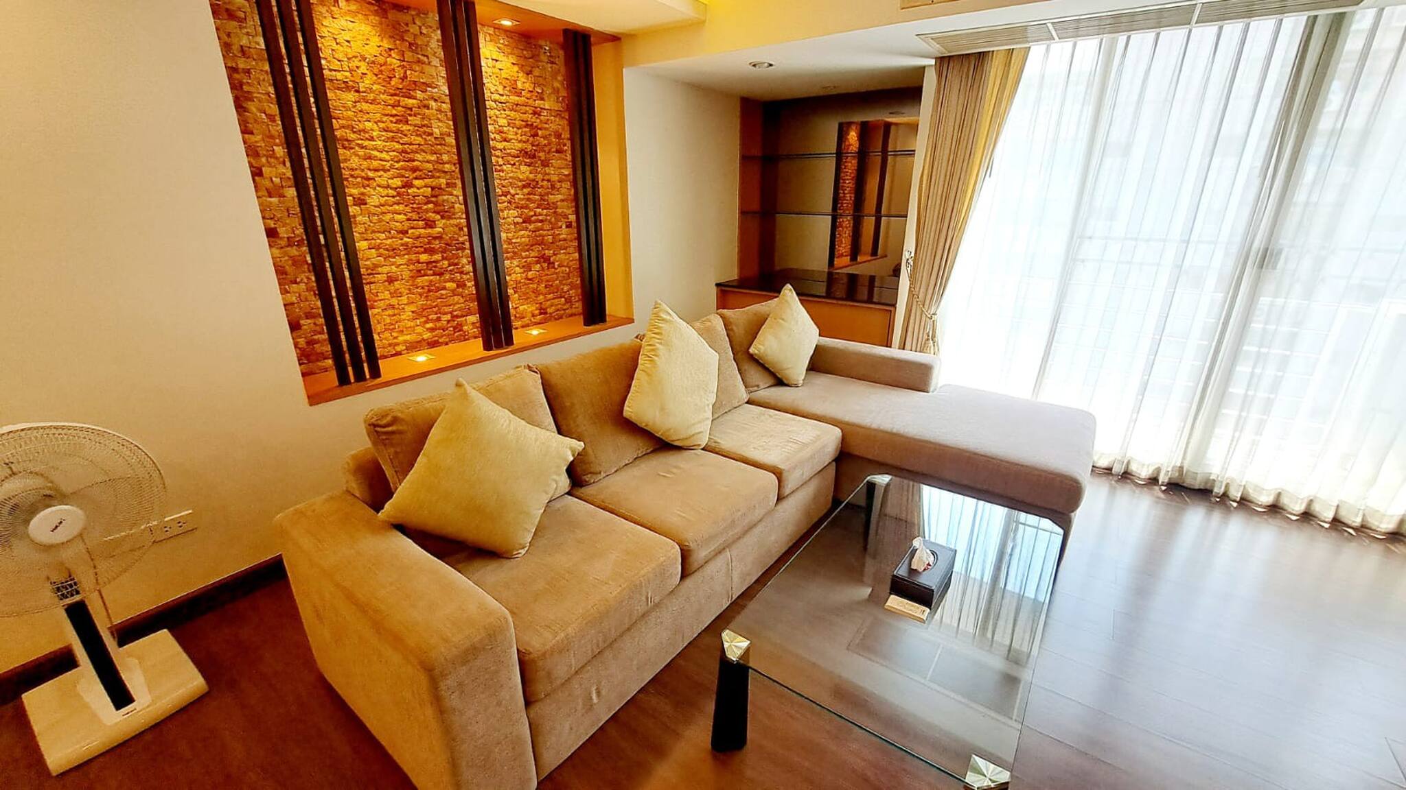 5b 2 Bedrooms Downtown Serviced Apartment With Shared Pool - Bangkok