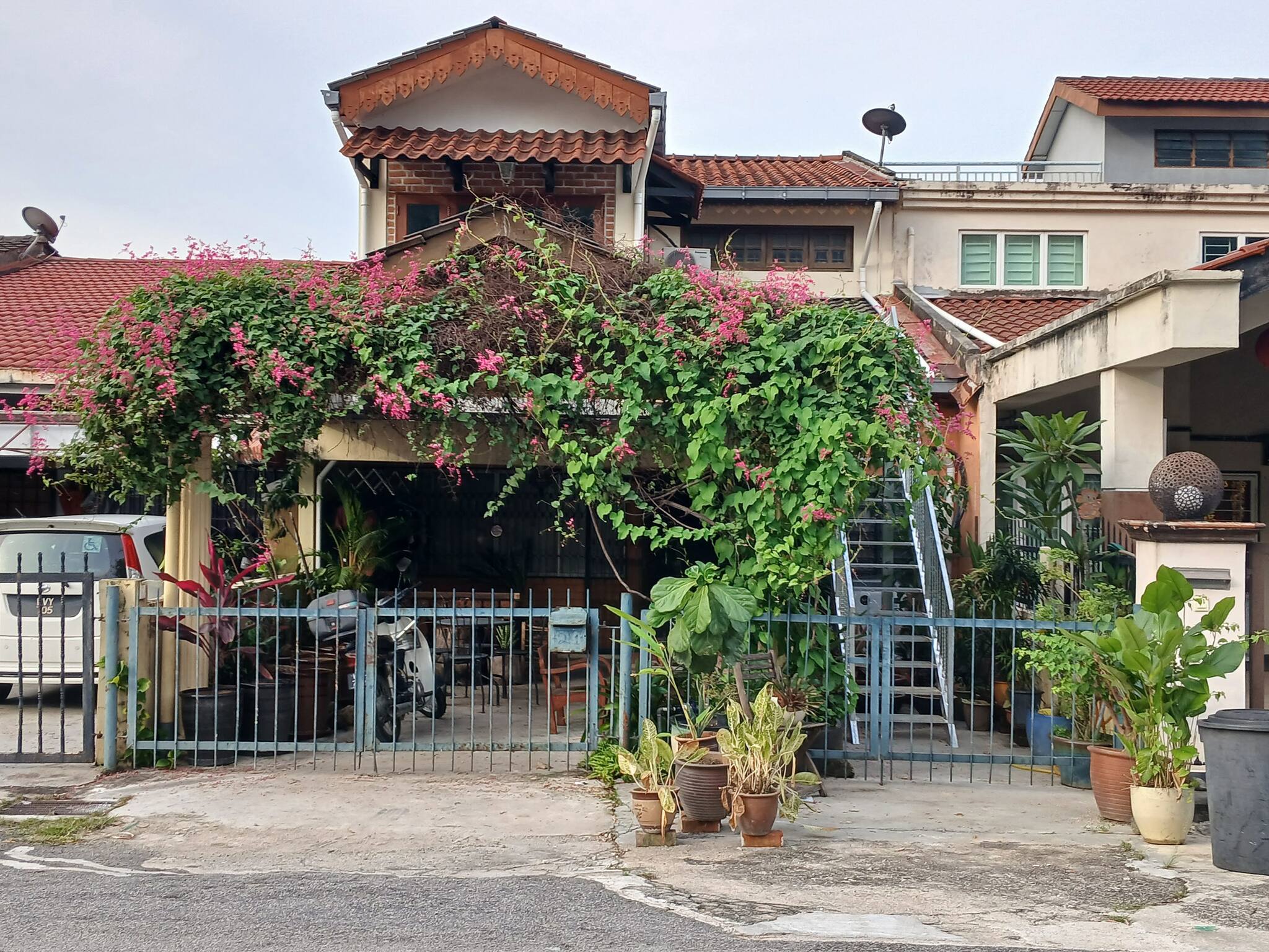 Serene Mountain Retreat In Kl - Entire House For Rent - Kuala Lumpur