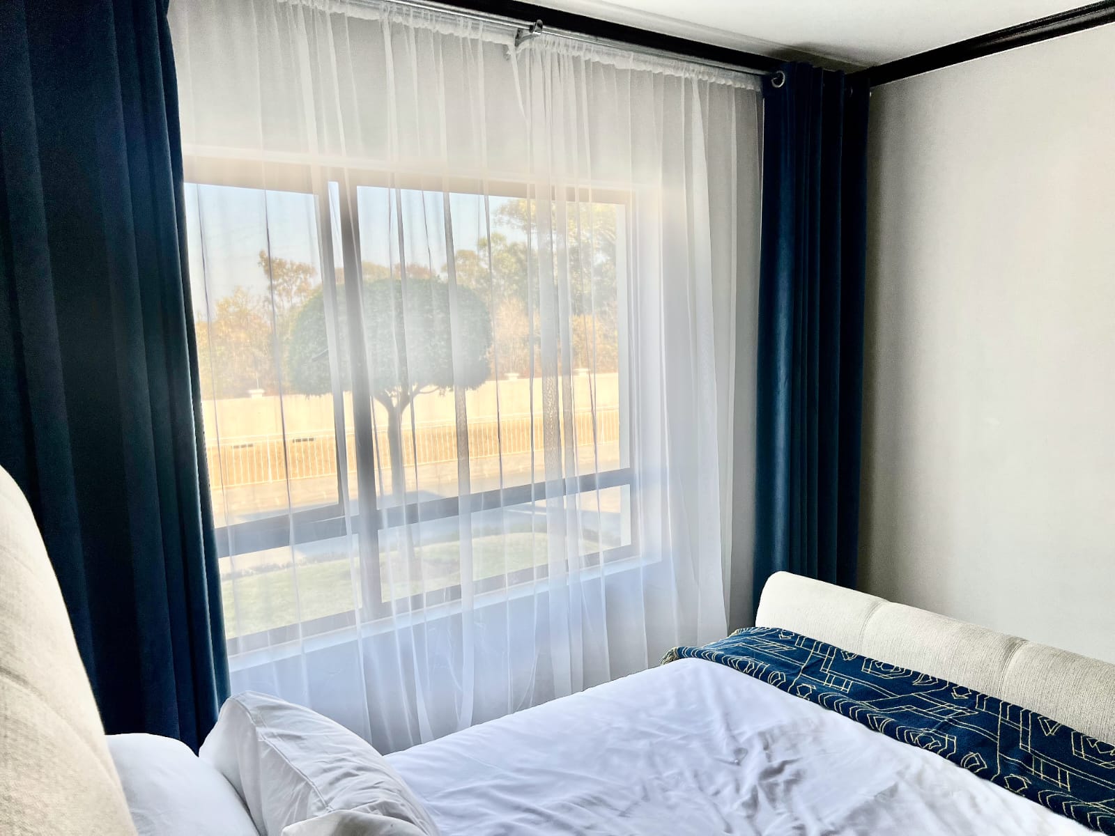 3-bedroom Luxury Apartment - Midrand