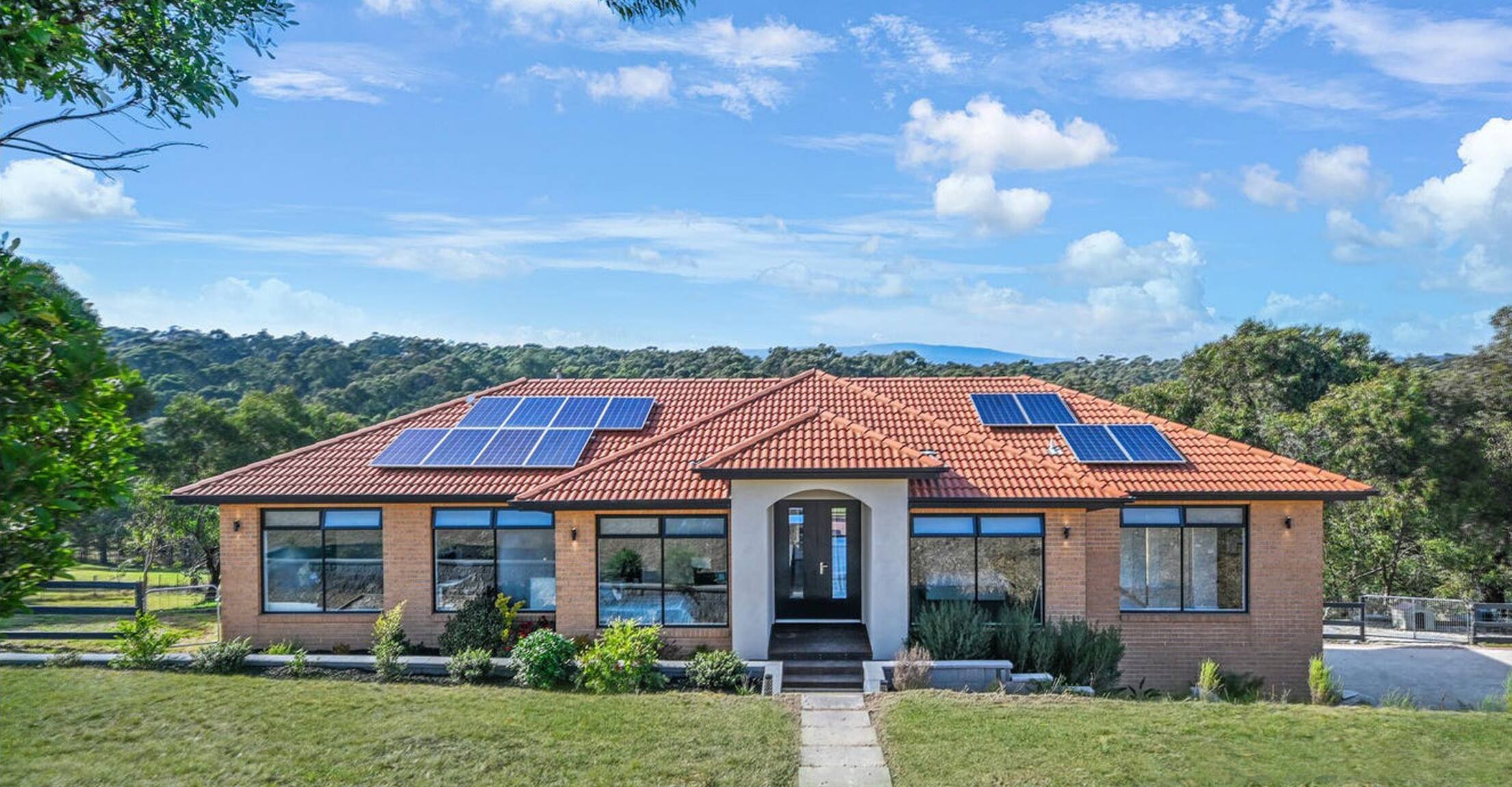 The Hidden Paradise In The Valley Farmhouse - Wallan