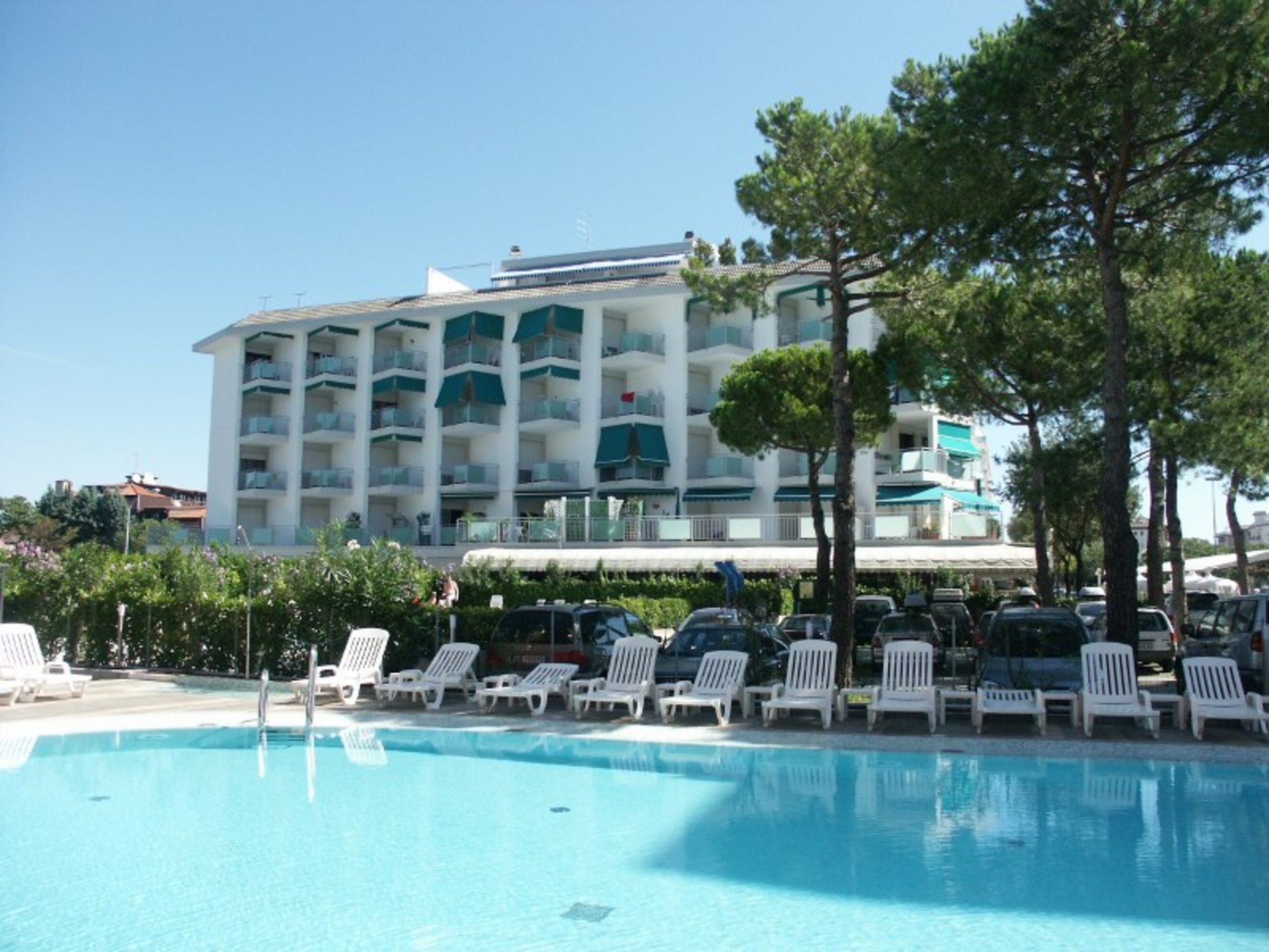 Gemütliche Wohnung Mit Pool In Strandnähe - Lido di Jesolo