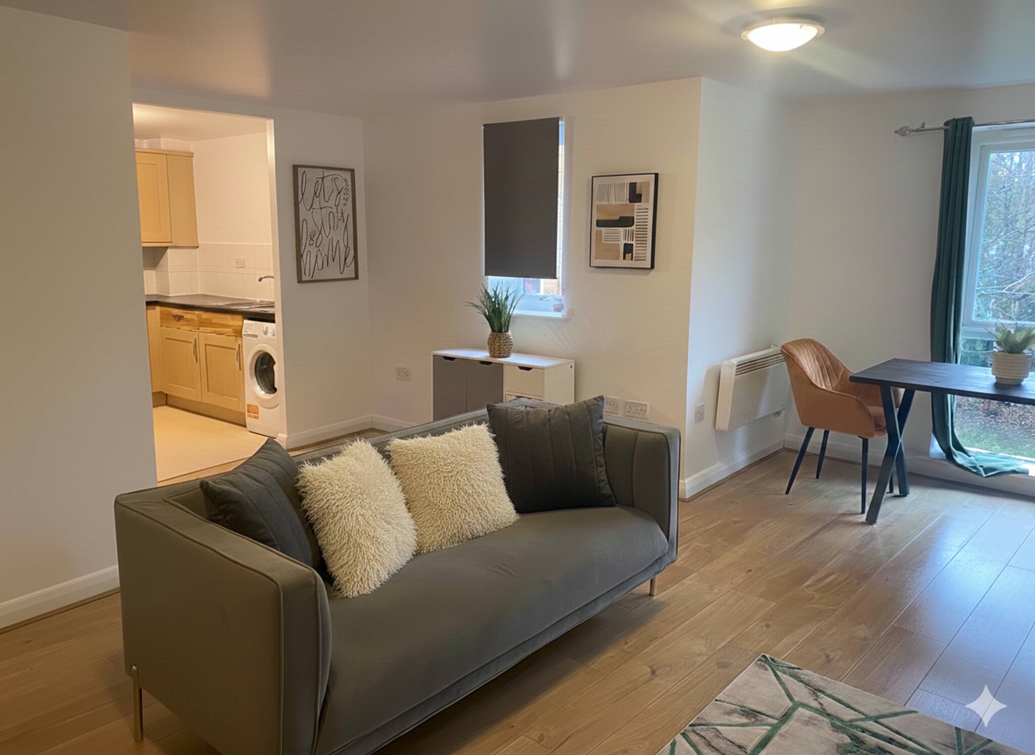 Stylish 2-bed Manning Gardens - Beckenham