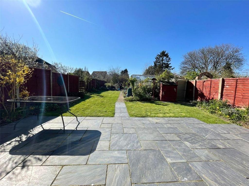 Die Ecke Mit Blick Auf Den Garten - Farnham