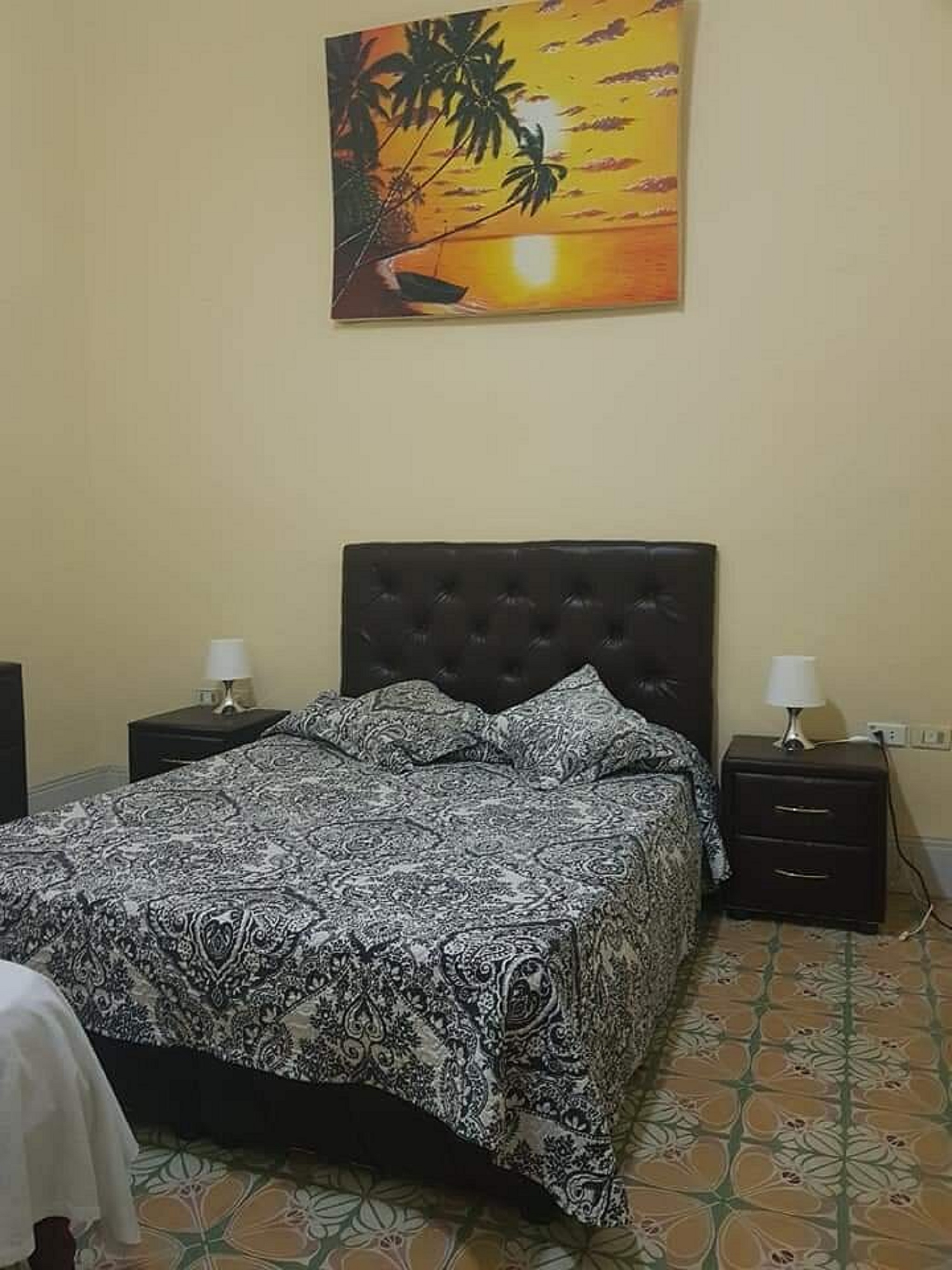 Hostal Casa Colonial Asturias En El Centro De La Habana - Cuba