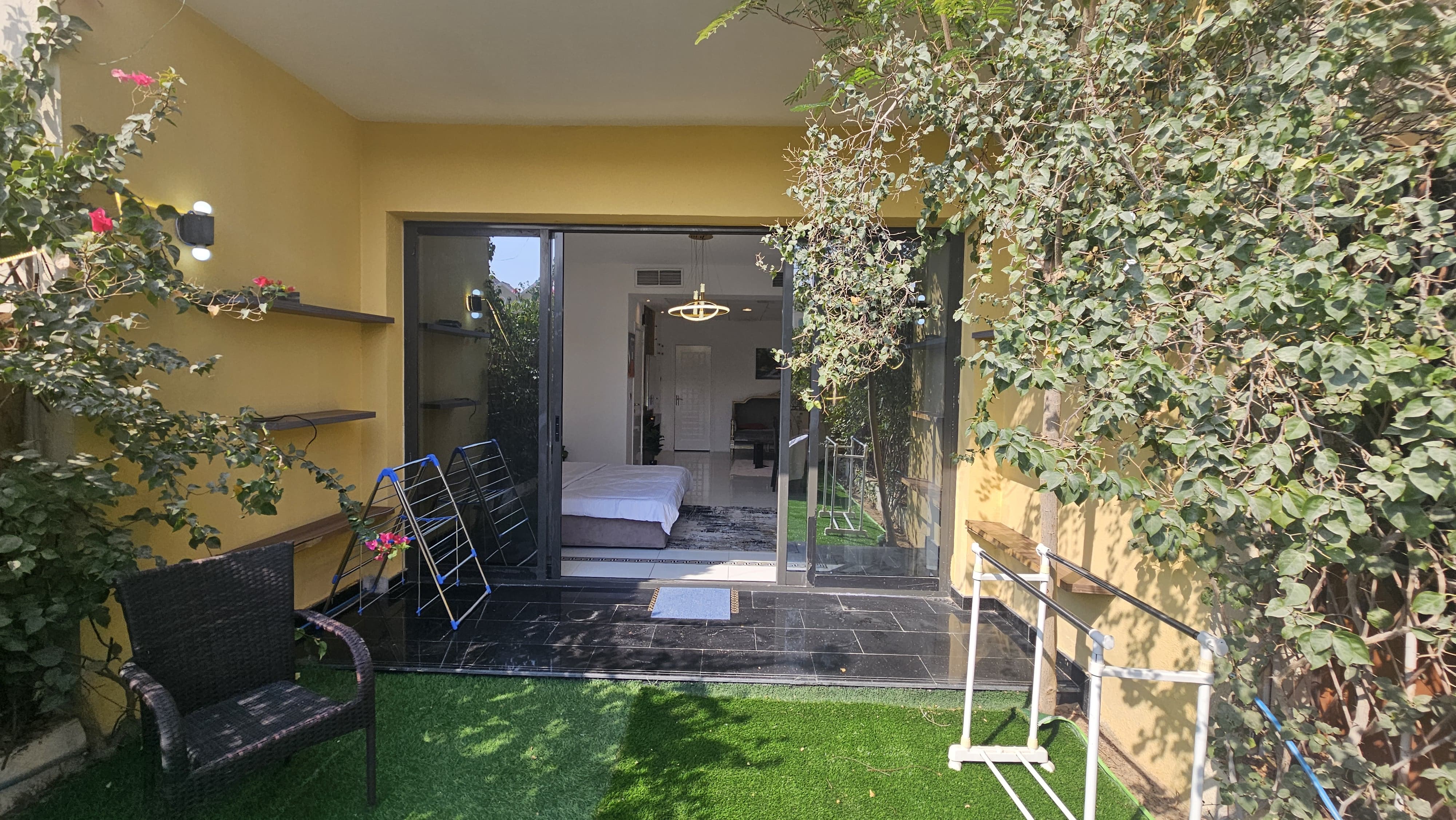 Spacious 3bhk Villa Townhouse In Dubai - Dubai