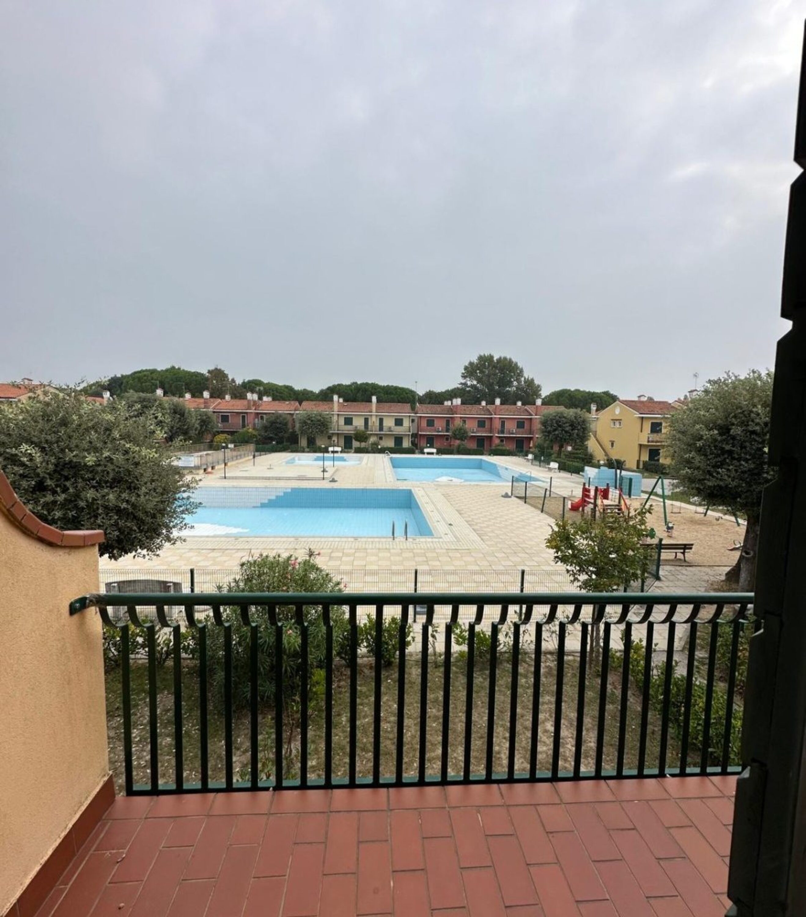 Moderne Villa Mit Pool Und Spielplatz - Bibione