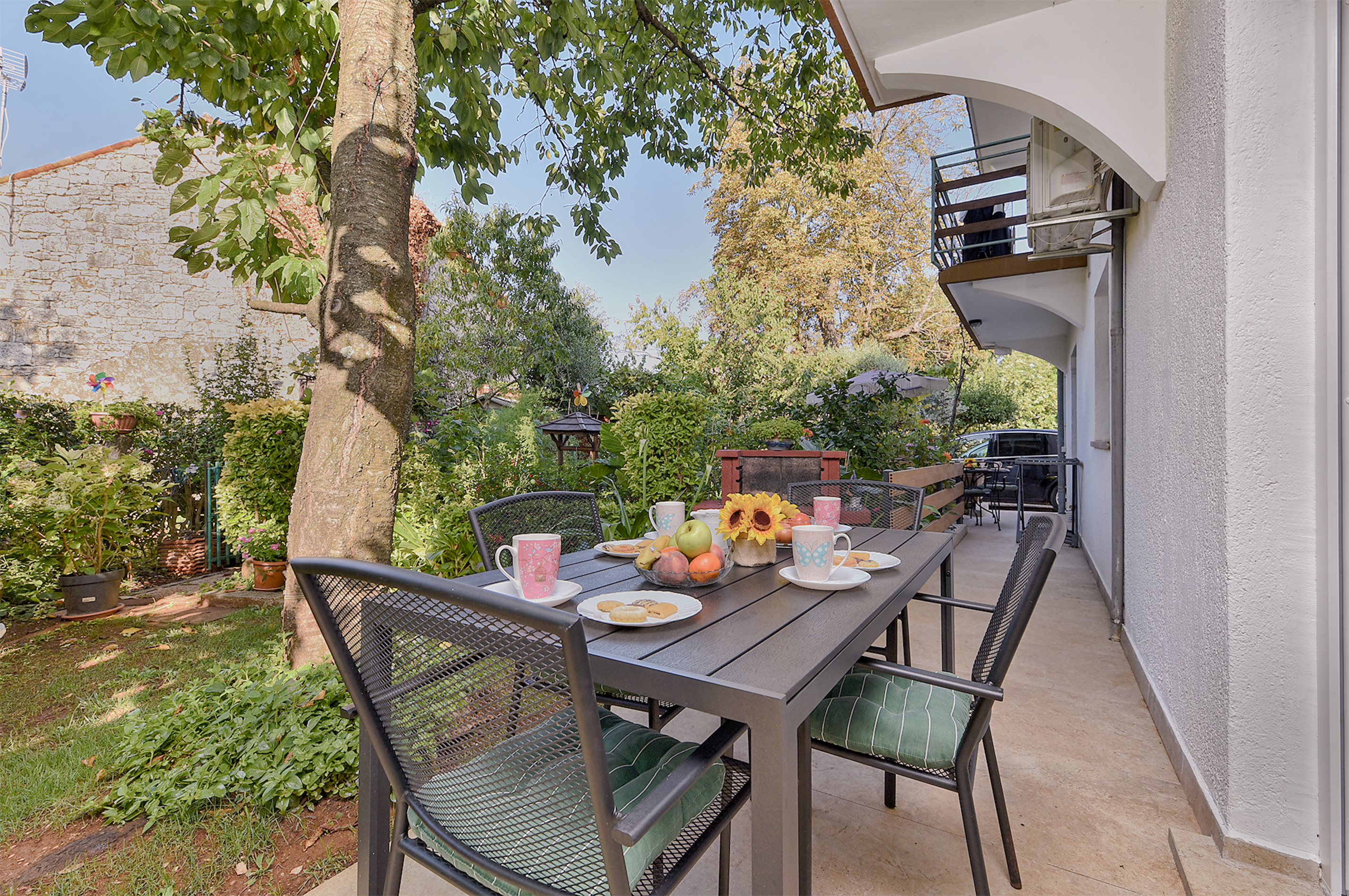 Welcoming Apartment With Garden - Poreč