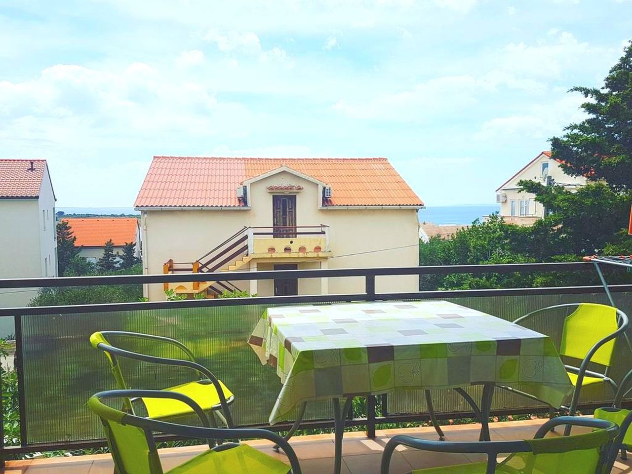 Floral Apartments Yazzy 2 - Novalja
