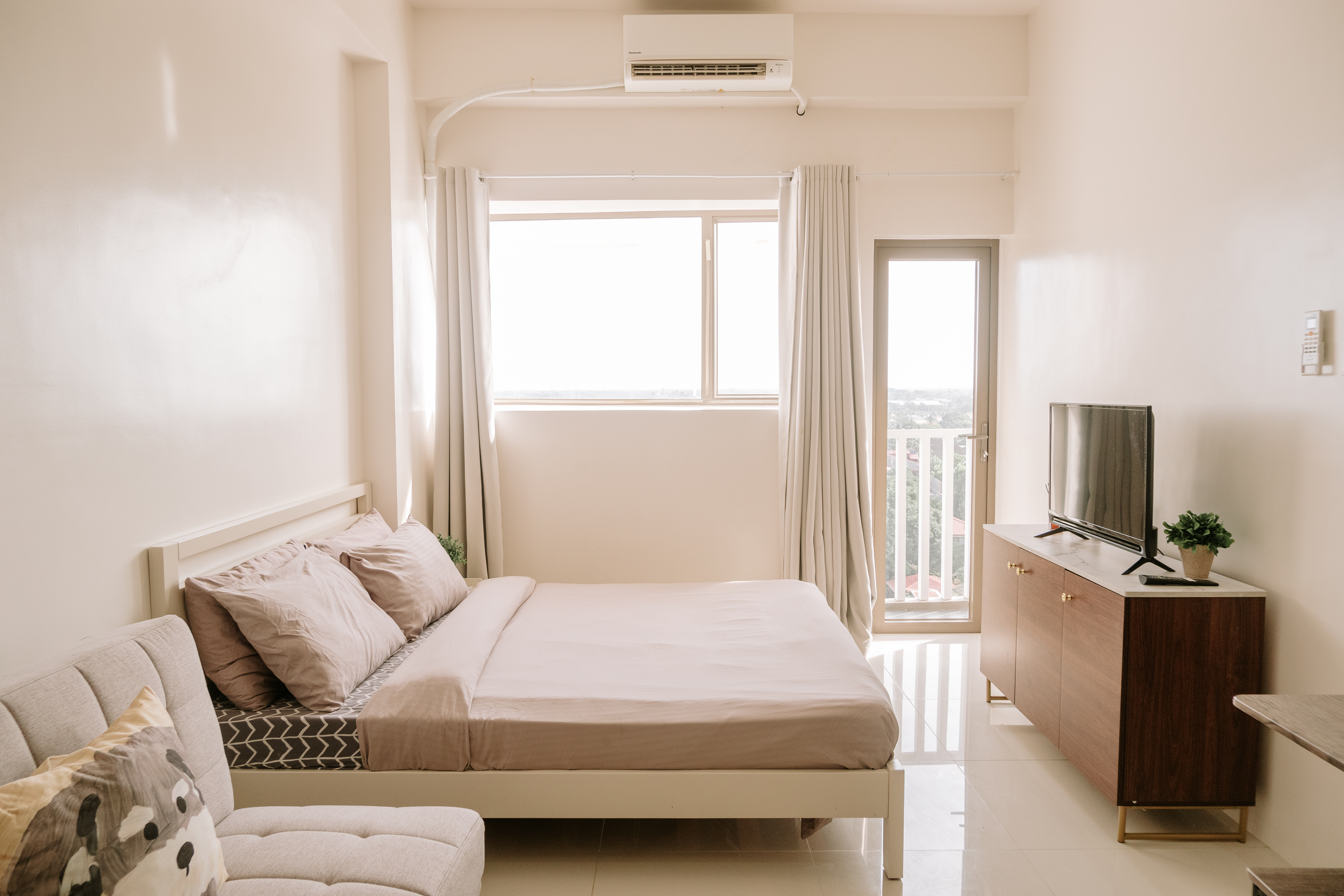 Tu Sereno Refugio Urbano - Iloilo City