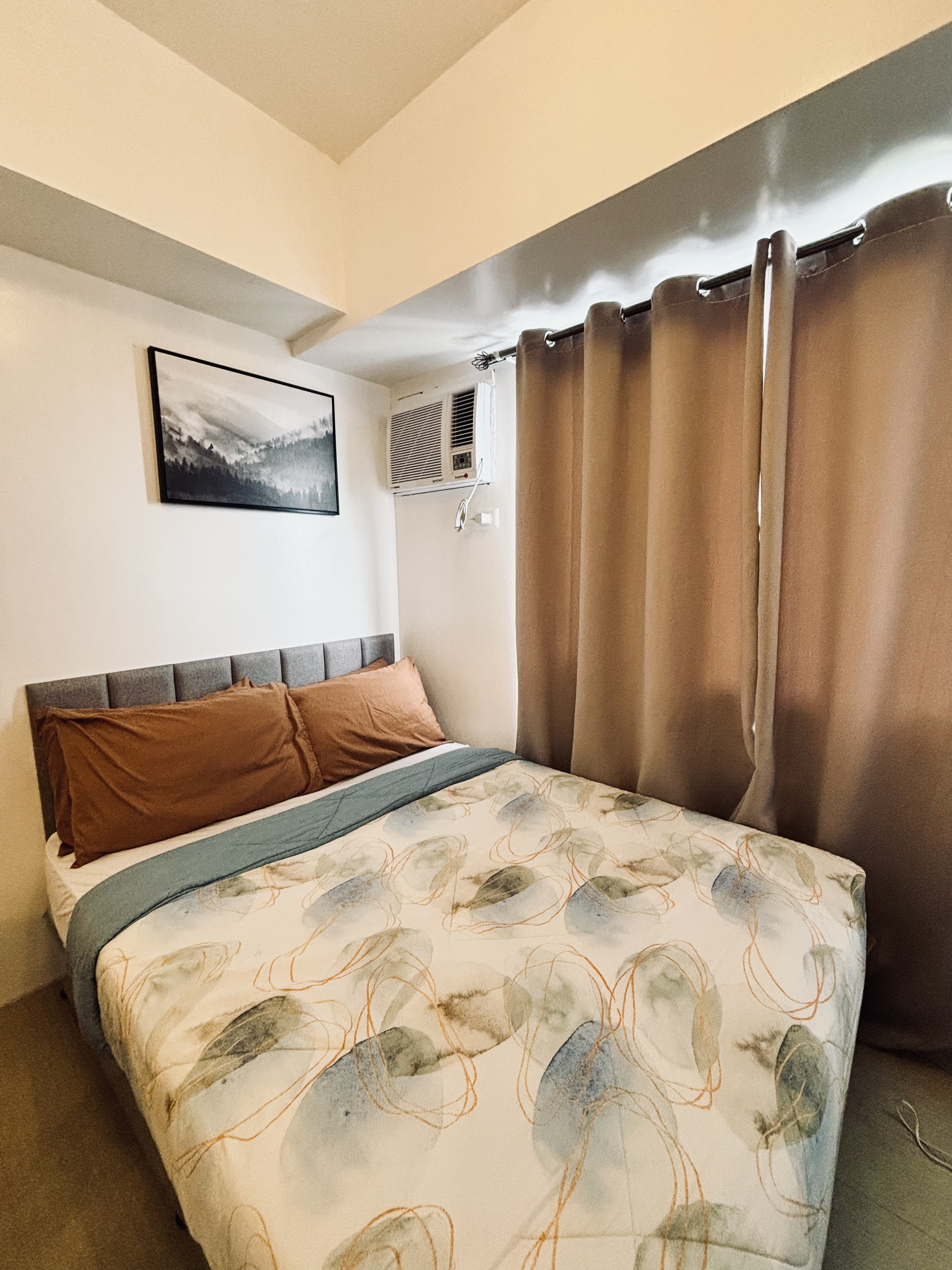 Your Minimalist Cozy Haven - Iloilo City