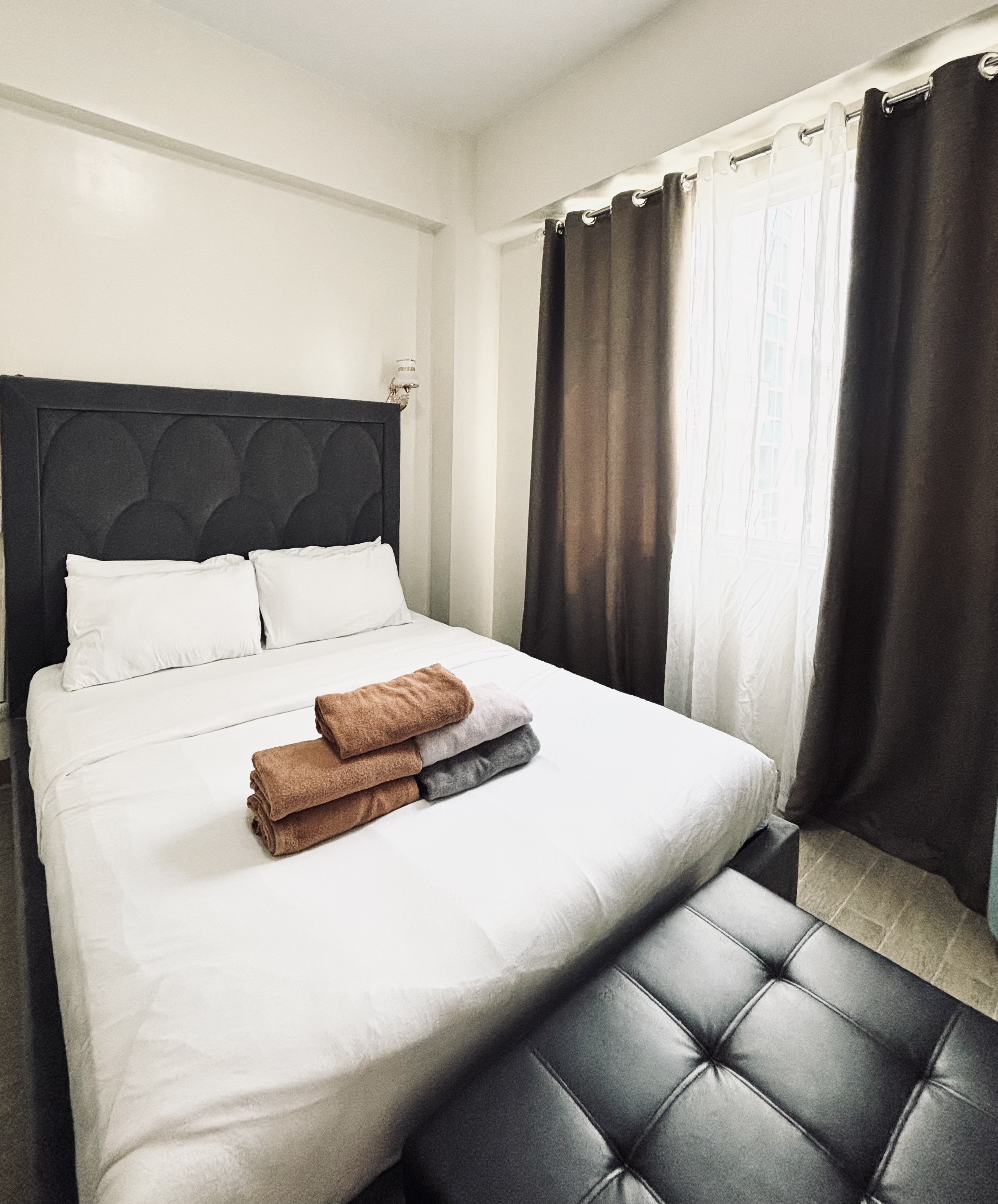 Amplio Y Elegante Refugio Tipo Loft - Iloílo