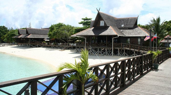 The Reef Mataking Dive Resort (3*) 🐠 Chalet Room Helpension Pulau ...