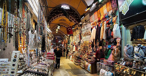 Großer Basar von Istanbul öffnet wieder › Islamische Zeitung