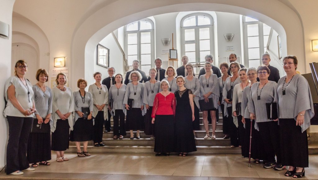 Dicséretes arany minősítést szerzett a Méhes Imre Kórus - Kós Károly ...
