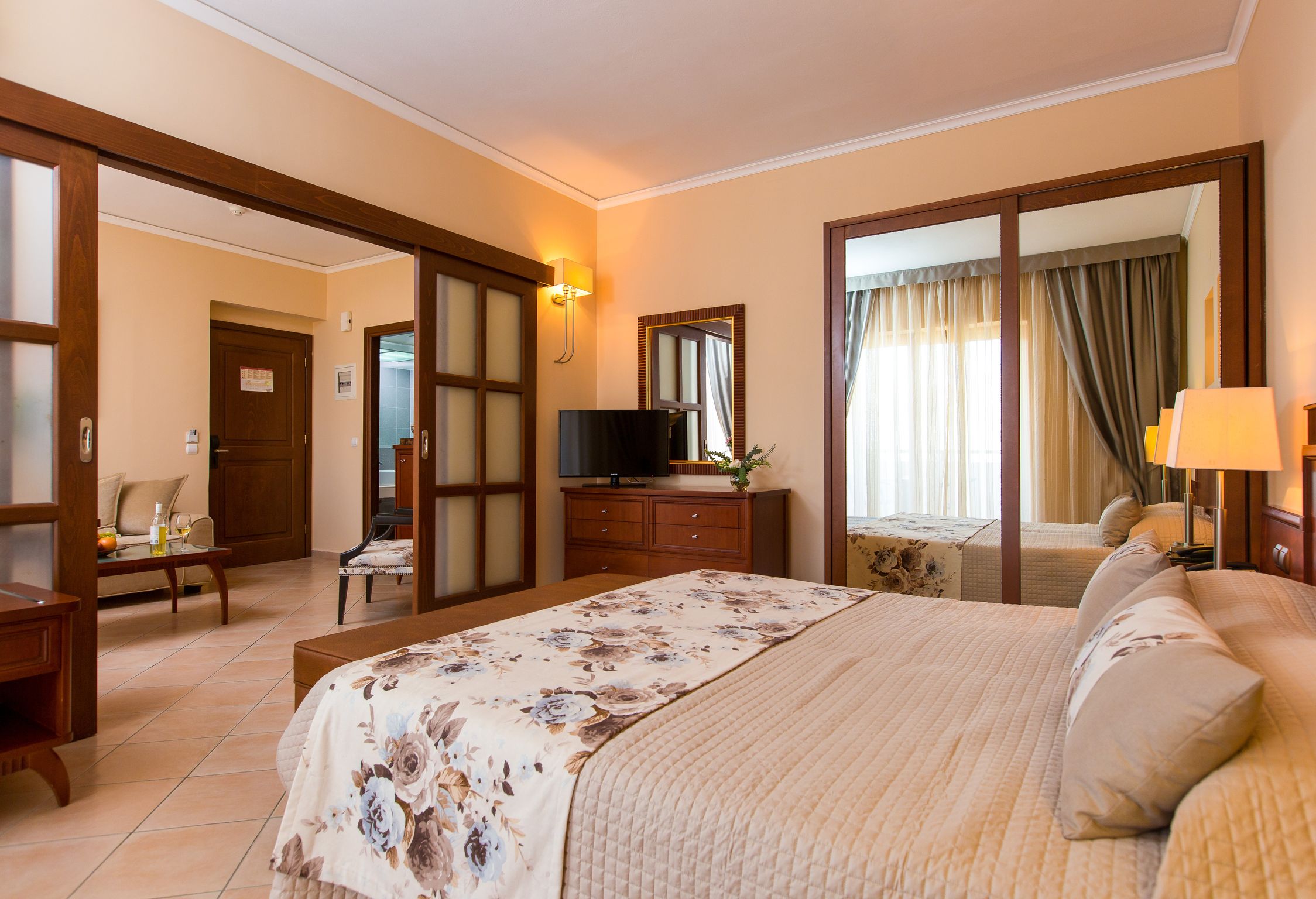 Theartemis Palace Hotel in Rethymnon Crete