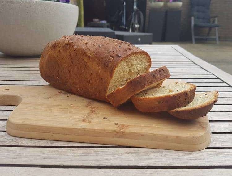 Adam's koolhydraatarme brood - Lowcarbchef.nl