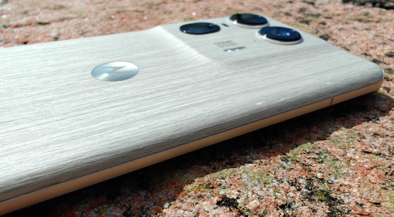 Test og anmeldelse Motorola Edge 50 Ultra - Mobilpriser.dk