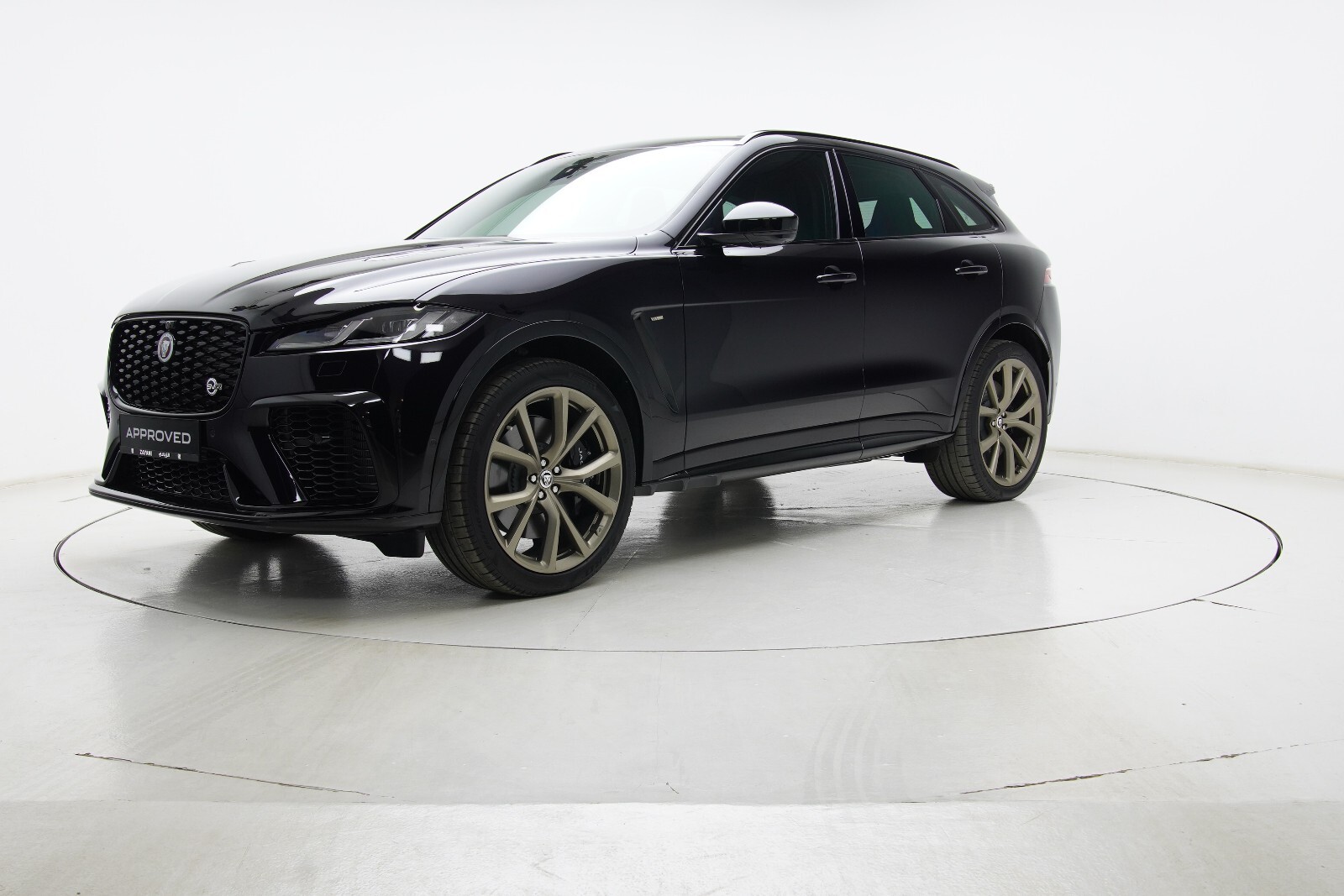 Vehicle Summary-Jaguar | F-PACE SVR