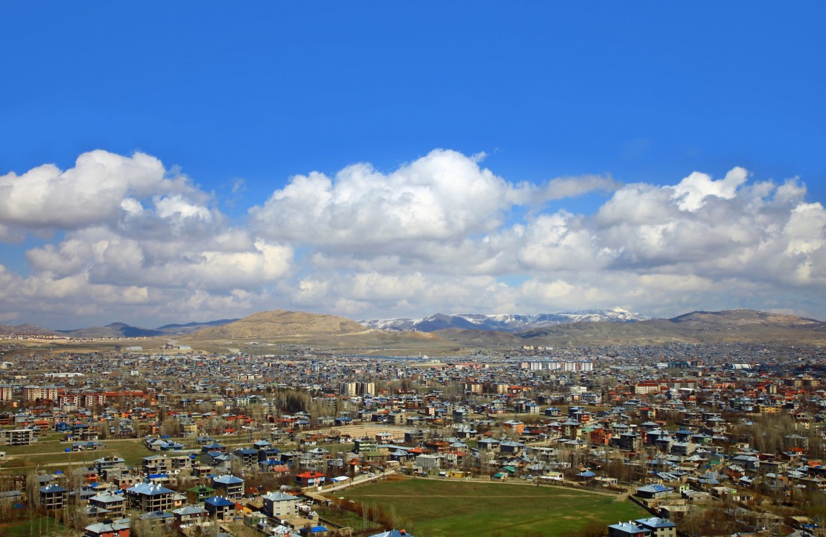 Dlaczego Warto Zwiedzić Prowincję Wan? | Poradnik Turystyczny, Blog ...