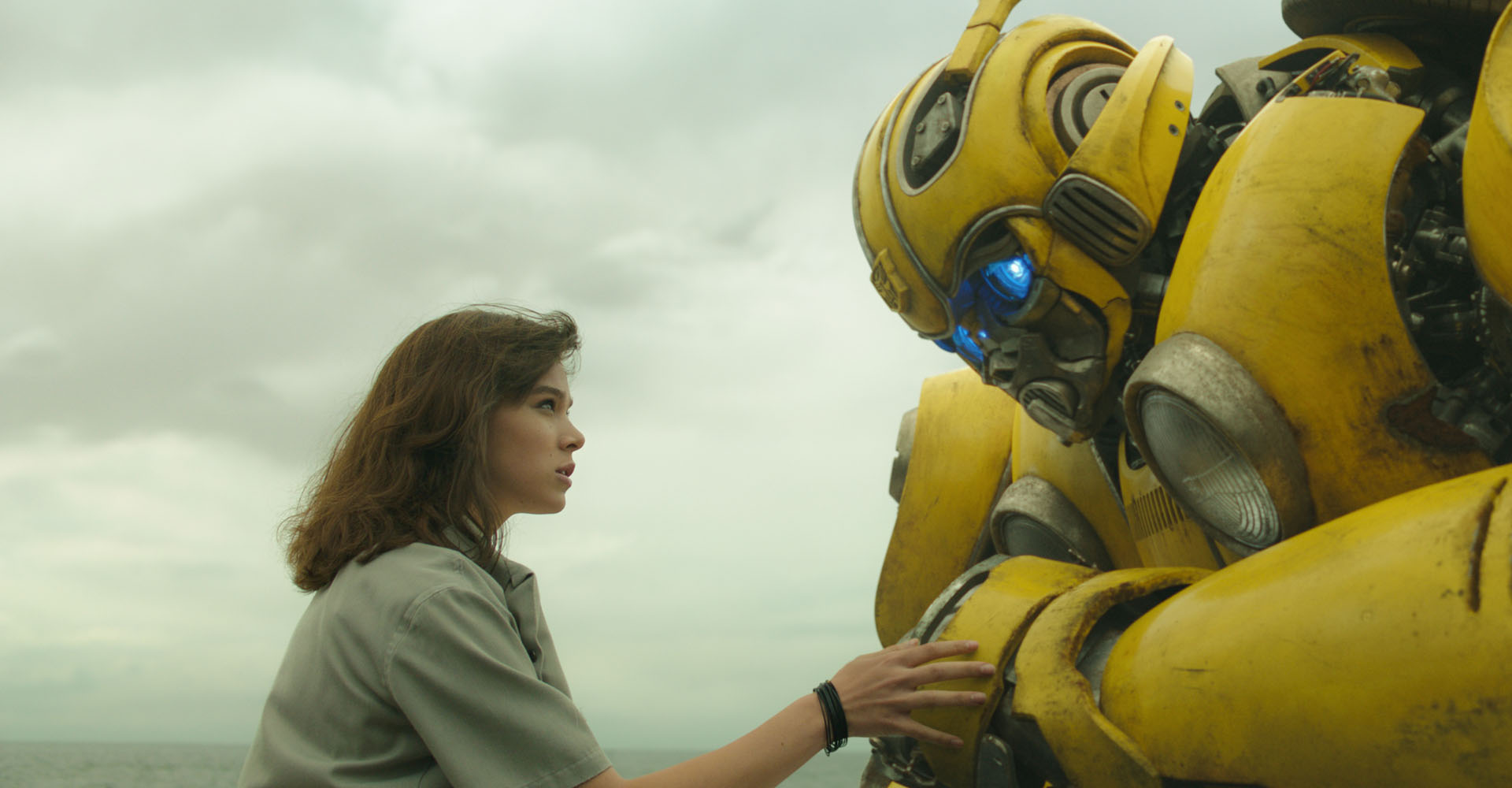 Retro-Feeling nach Maß: Die Filmkritik zu „Bumblebee“