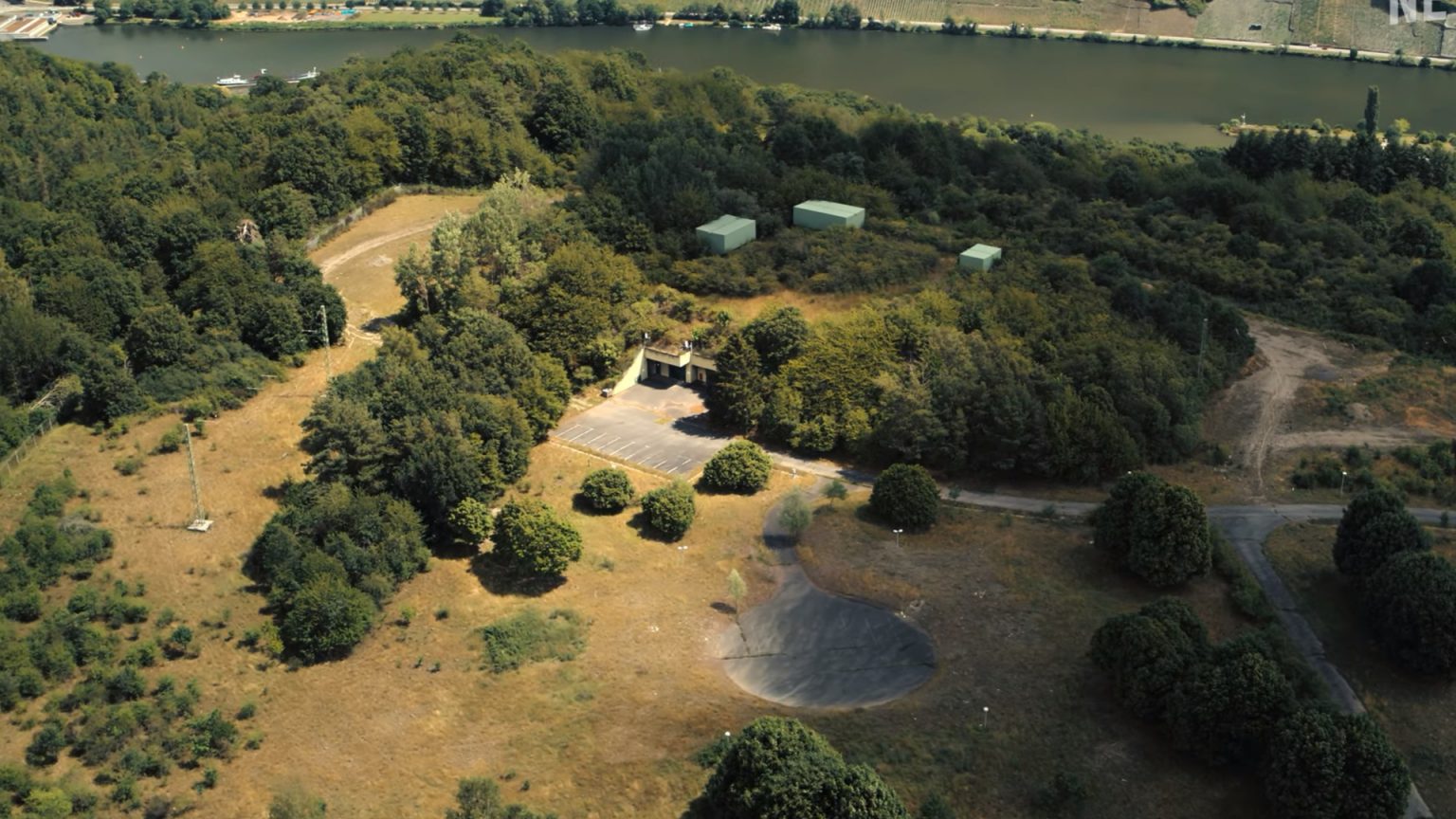 Cyberbunker: Darknet in Deutschland auf Netflix – Die wahre Geschichte