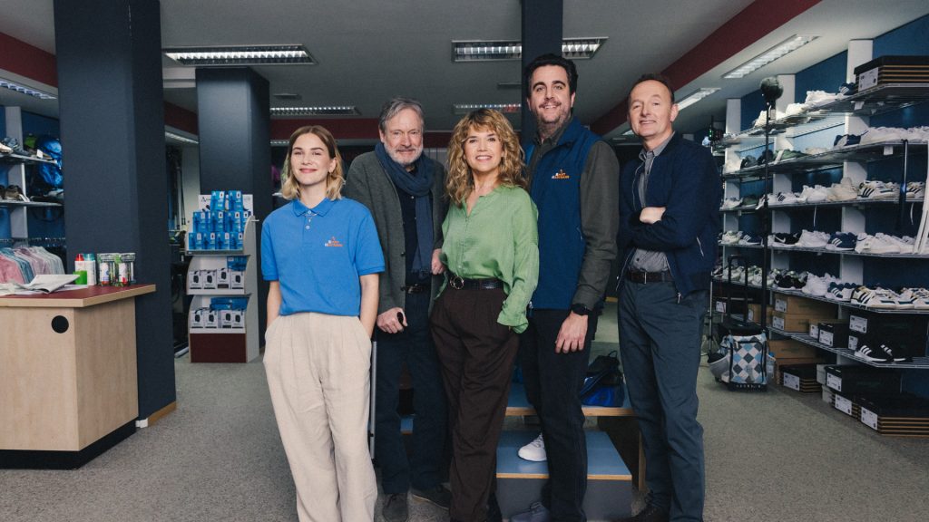 Perfekt verpasst: Details zur Prime-Serie mit Pastewka & Engelke – Release, Handlung, Cast & Team