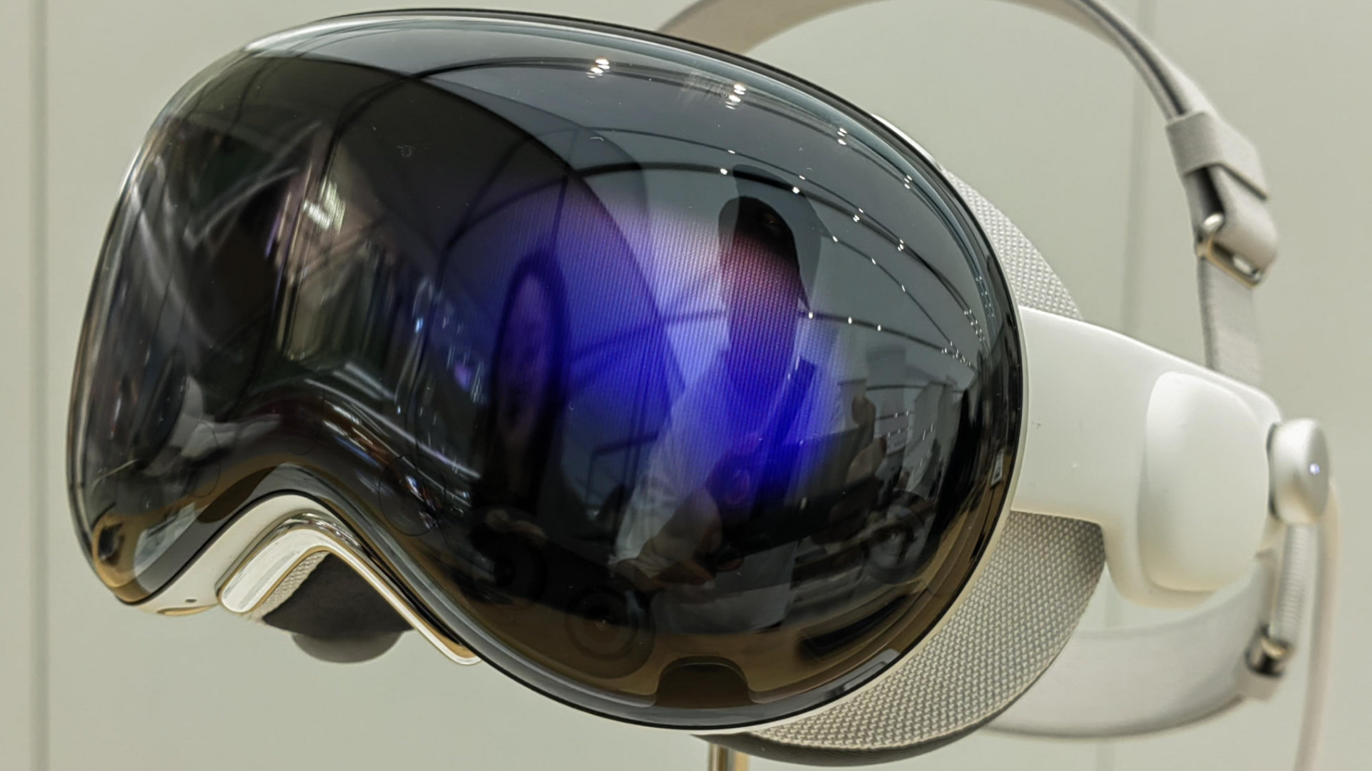 Apple Vision Pro 2 bereits ab Ende 2025? Alle Gerüchte