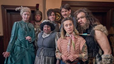 Ghosts: Was Du zum Start der deutschen Serien-Adaption wissen musst