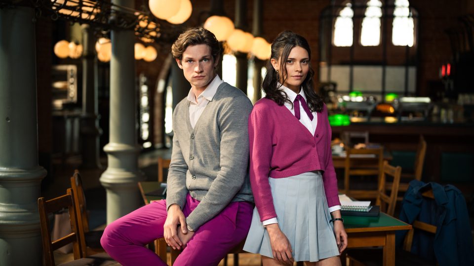 Maxton Hall Staffel 3 kommt: Alles zu Start, Cast & Inhalt