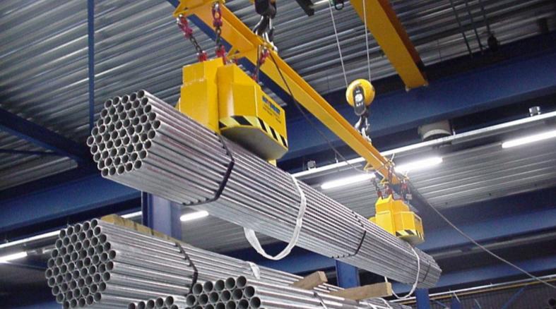 2 Packing Systems for Tubes in the Steel Industry - Ennomotive