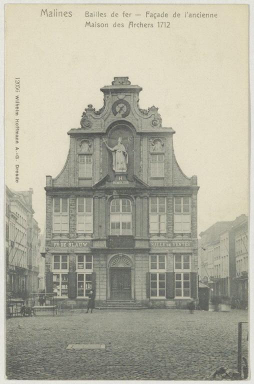 Veilinghuis De Blauw, alias Huis Sint-Rumoldus, het voormalige ...