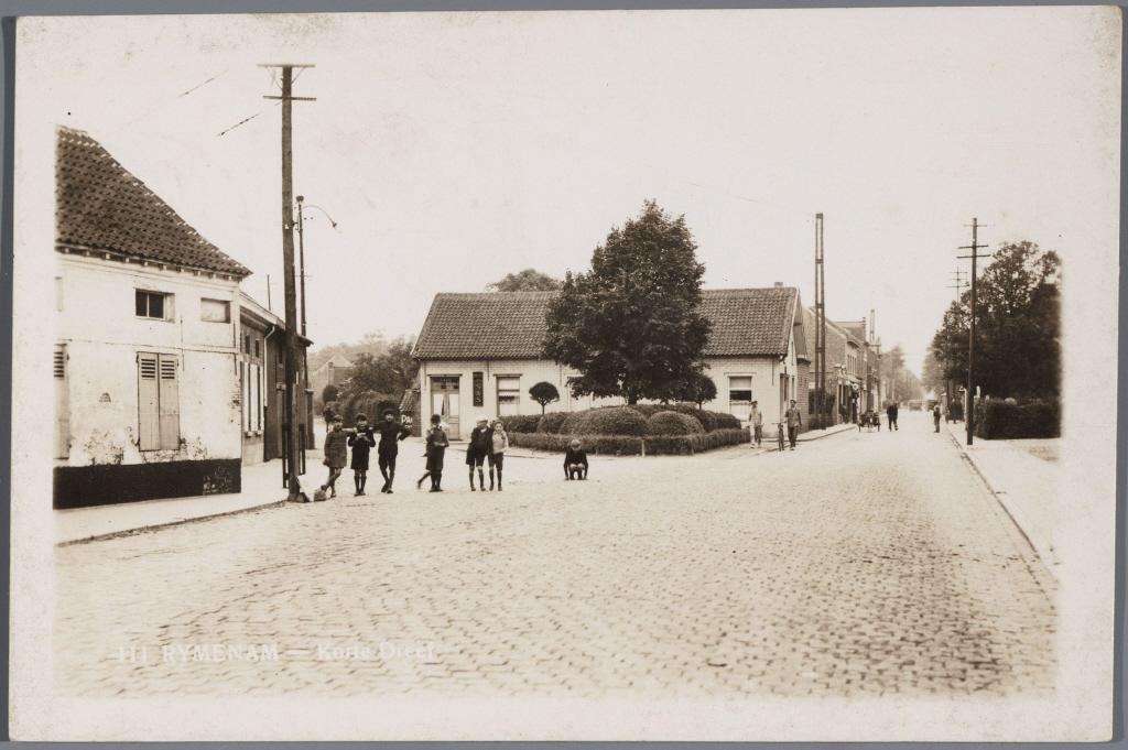 't Spieke in Rijmenam - hoek Korte en Lange Dreef | Regionale Beeldbank