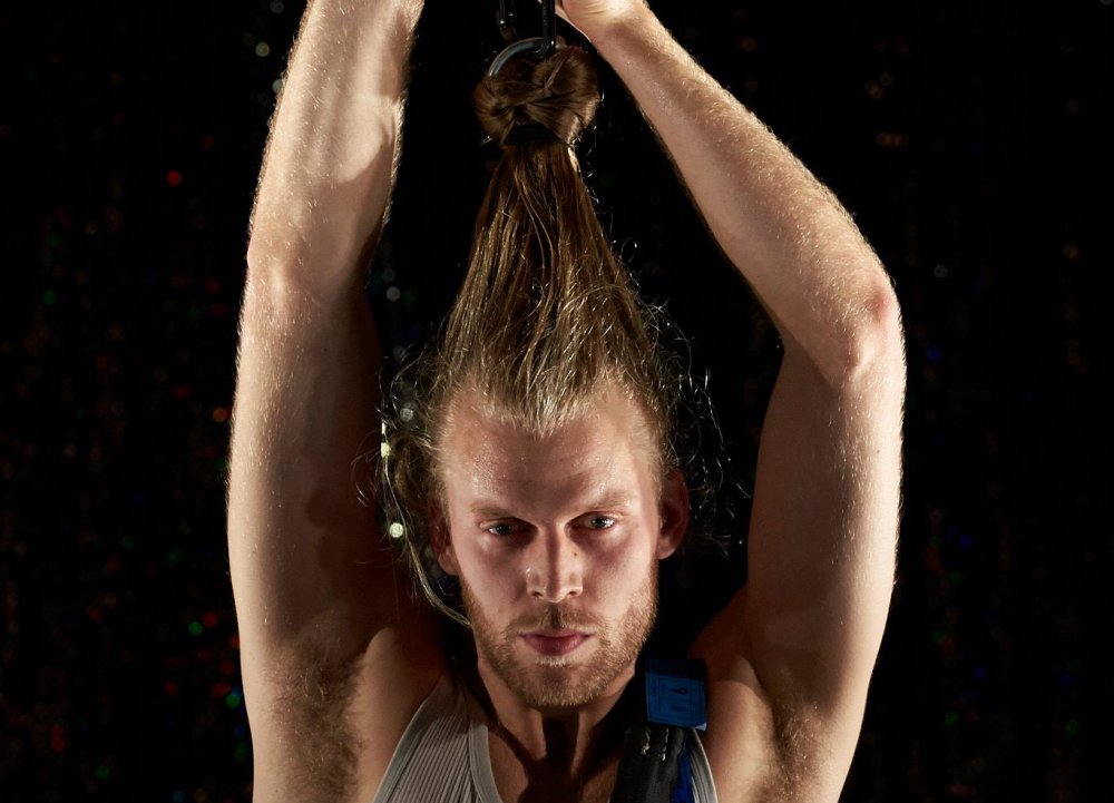 Julien Auger (FR) & Mikkel Hobitz Filtenborg (SE) - 100% circus (7 ...