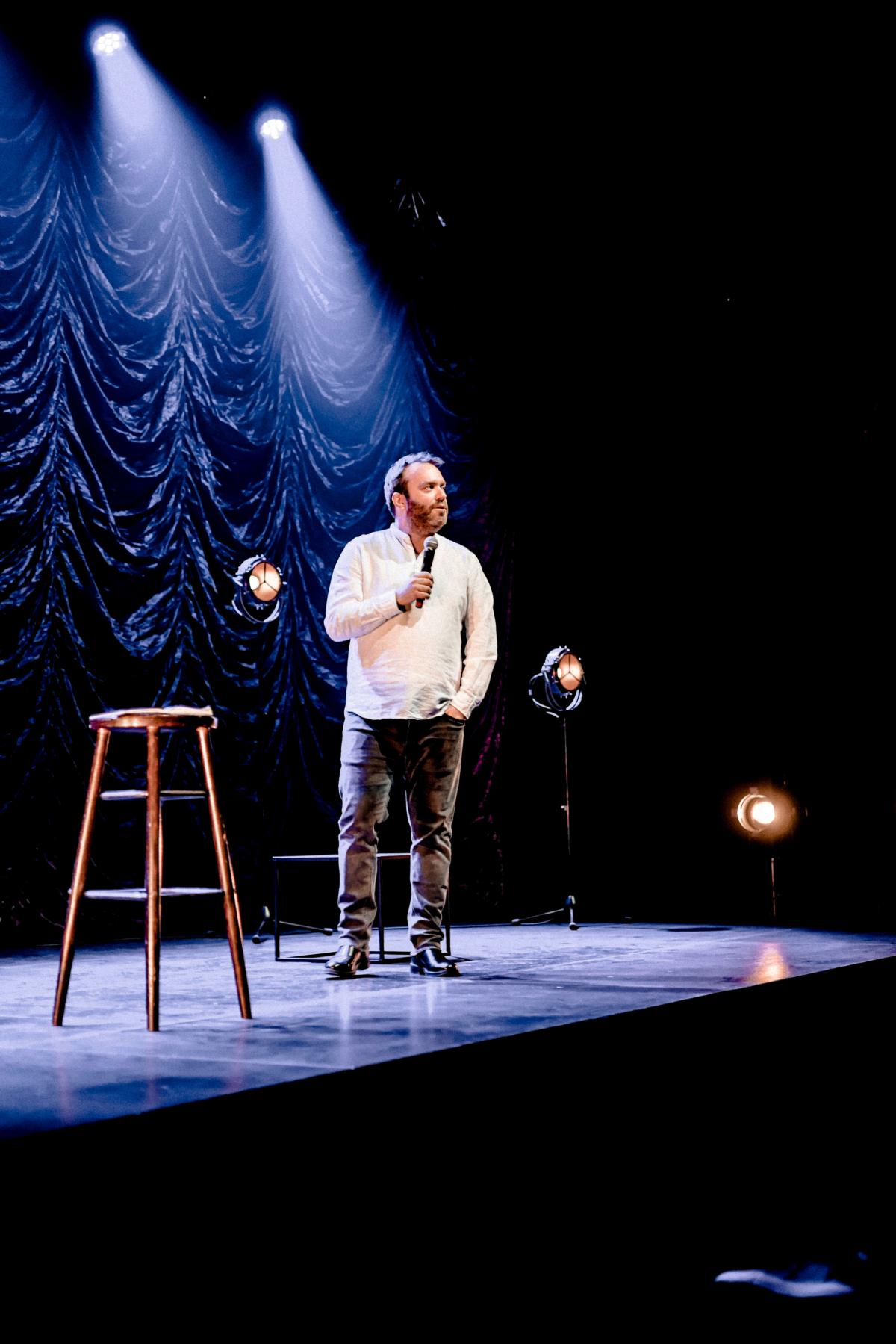 Het zou grappig zijn als het niet zo triestig was - Jens Dendoncker ...