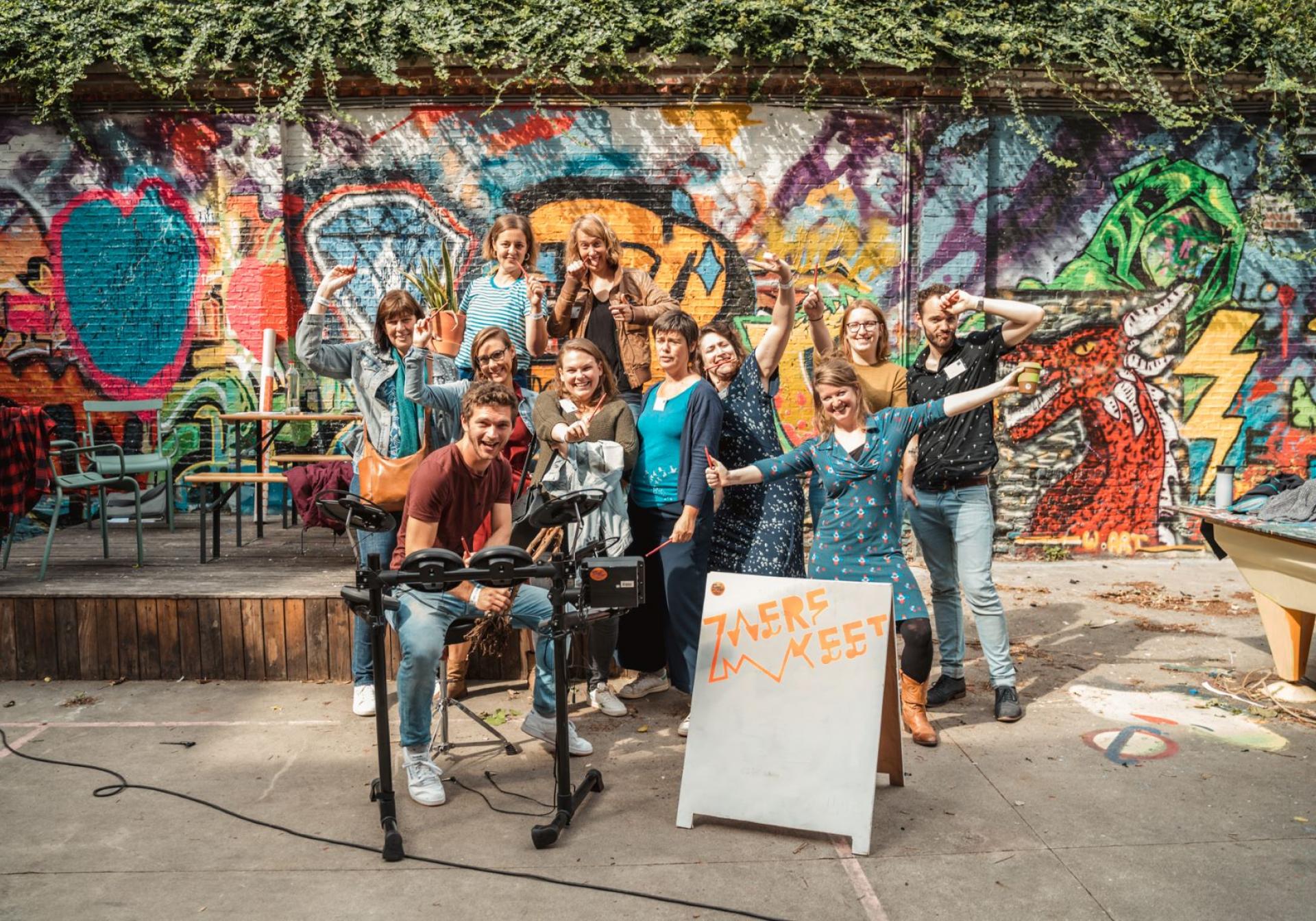 Kaarsjes uitblazen met de JINT-familie | JINT